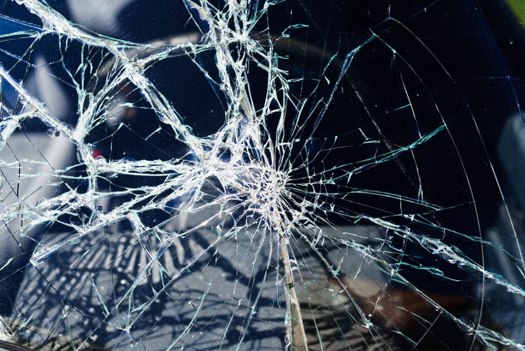What to do if a foreign object causes a car accident - Abogados Centro ...
